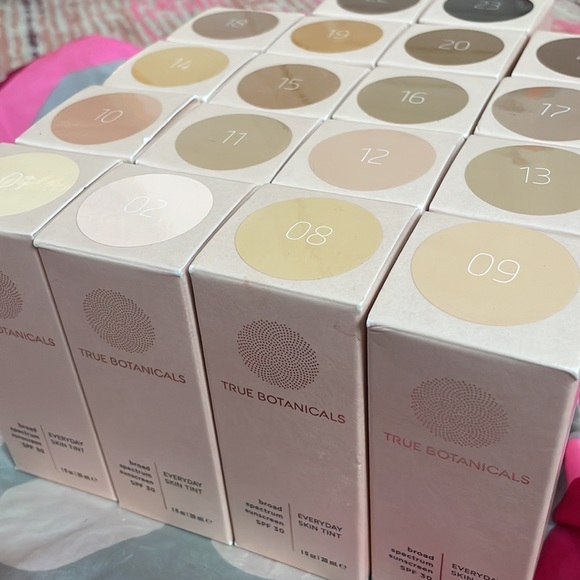 True botanicals | Makeup | True Botanicals All Colors Everyday Spf Skin ...